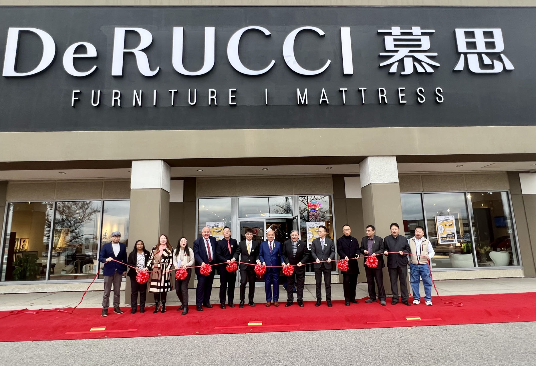 DeRUCCI乔迁新店开业暨周年庆典盛大举行 | 轻松加拿大